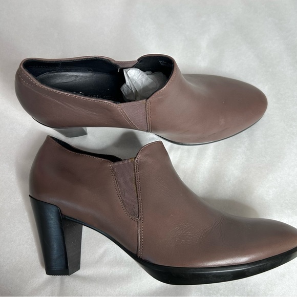 Ecco | Shoes | Ecco Womens Shape 55 Plateau Stack Leather Booties ...